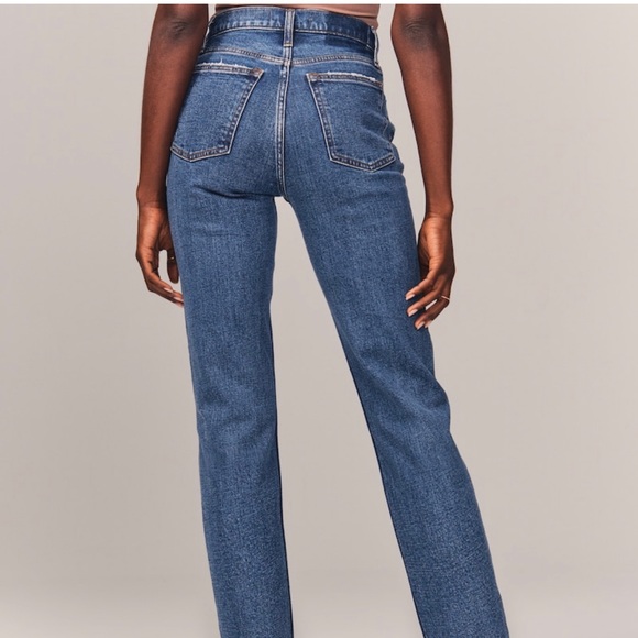 Abercrombie & Fitch | Jeans | Abercrombie High Rise Mom Jean 24l | Poshmark